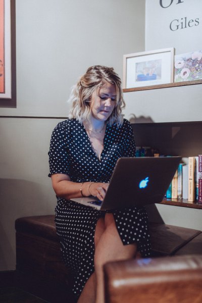 41 Most Popular UK Travel Bloggers for 2025