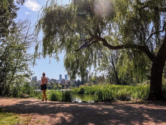 43 Essential Tips for Walking Alone if You're Nervous VickyFlipFlopTravels