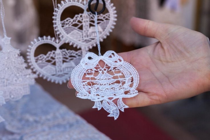 11 Best Souvenirs From Italy to Remember Your Trip By