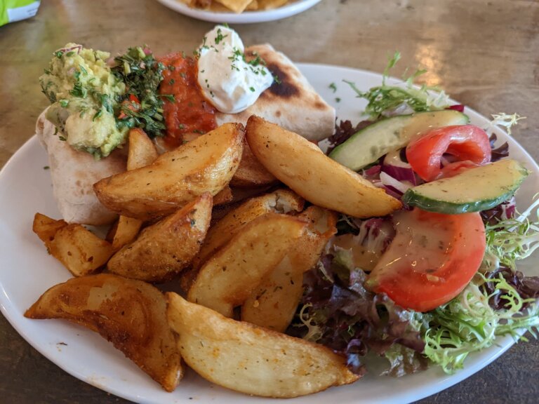 17 Best Restaurants in Southsea for Brunch, Lunch & Dinner