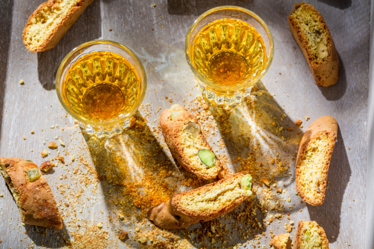 15 Best Italian Alcoholic Drinks You NEED to Try